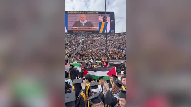 Michigan graduation ceremony attacked by Palestine protesters - ViralPress