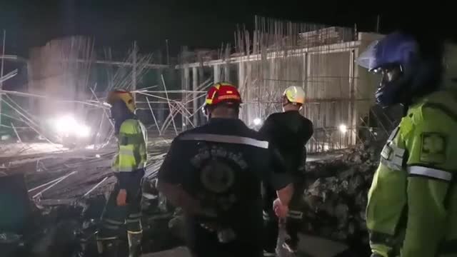 Steel frame collapses injuring 13 workers at building site in Bangkok ...